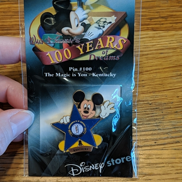 Disney | Accessories | Disney Store Kentucky Pin | Poshmark